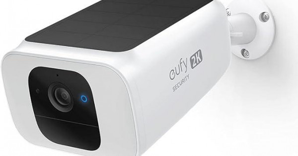 Dealmonday | Eufy SoloCam S40 Wireless Outdoor Camera with Solar Panel